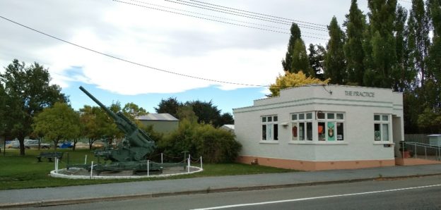 Ranfurly – Alexandra – Mega-Stoffel // X-tof